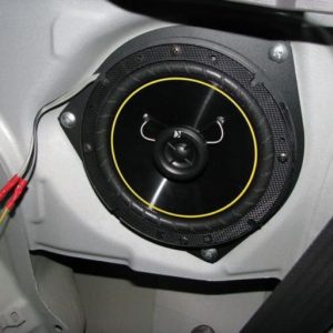 How Long Does It Take To Install Car Speakers: A Comprehensive Guide